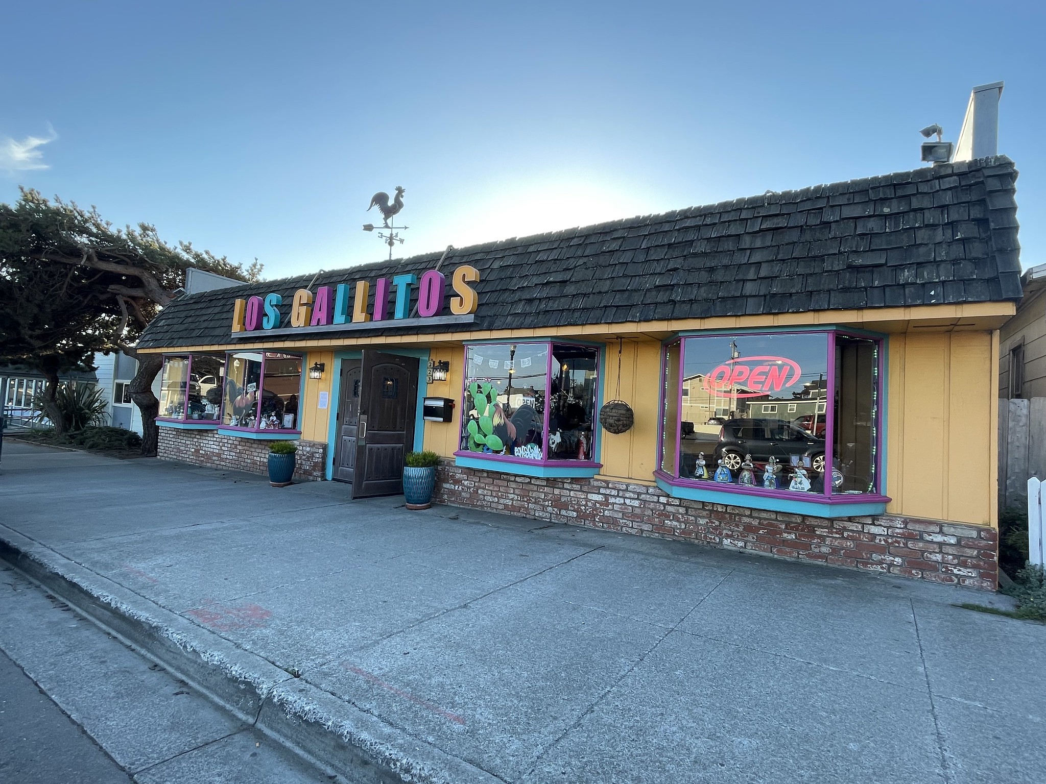 Vic’s Place celebrates 75th anniversary, Mica opens in Ukiah and more ...